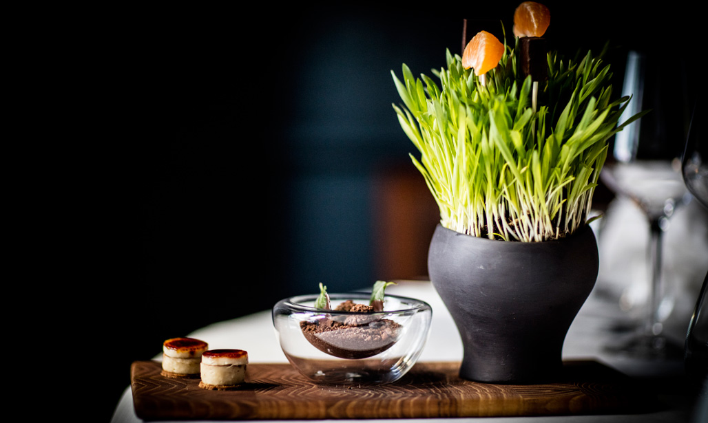 JAN: Award Winning Restaurant | Visi